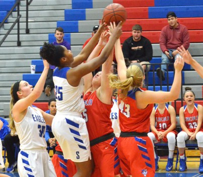 Lady Pats win fifth straight; beat Scott - The Interior Journal | The ...