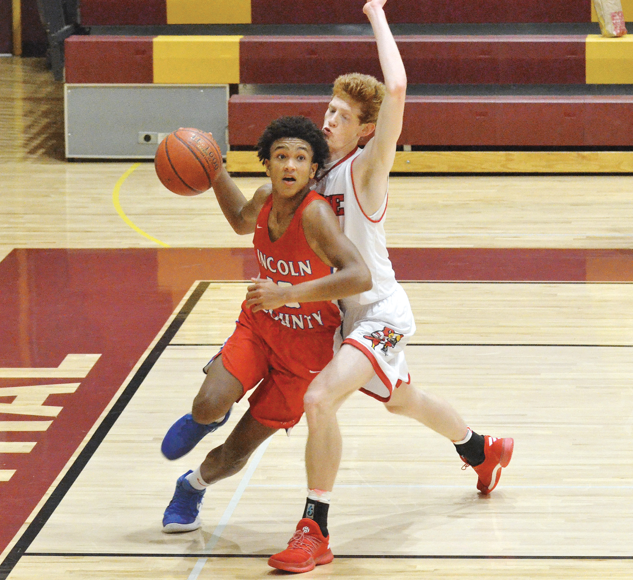 Blake Smith scores game-high 18 points in Lincoln’s win over Wayne ...