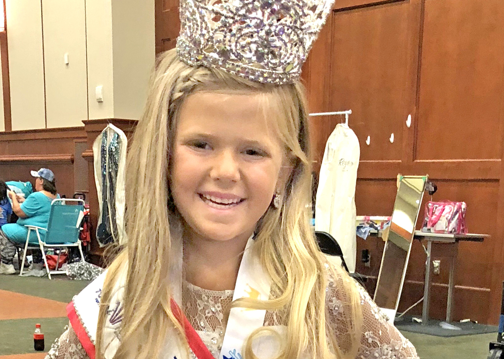 Genco wins Little Miss U.S. Grand Supreme crown | The Interior Journal