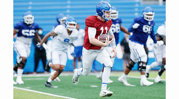Three-way Kentucky quarterback battle fun and challenging for Beau ...